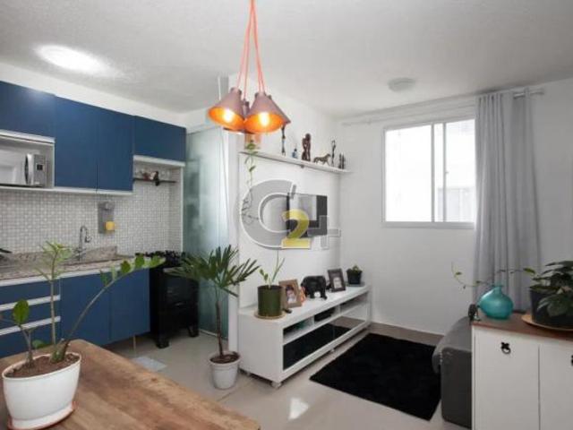 Apartamento à venda na Vila Santa Maria com 2 quartos e 1 vaga