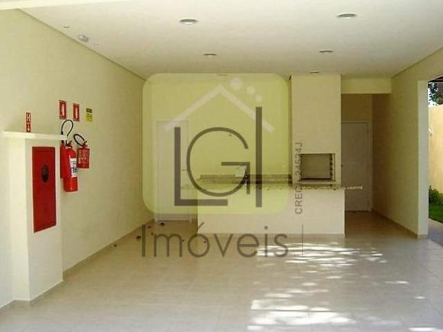 Apartamento à venda na Vila Santa Terezinha em Itu SP: 2 quartos, sala ampla, banheiro, vaga de gara