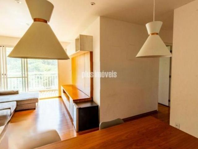 Apartamento a venda na Vila Suzana com 3 quartos, sendo 1 suíte e 2 vagas