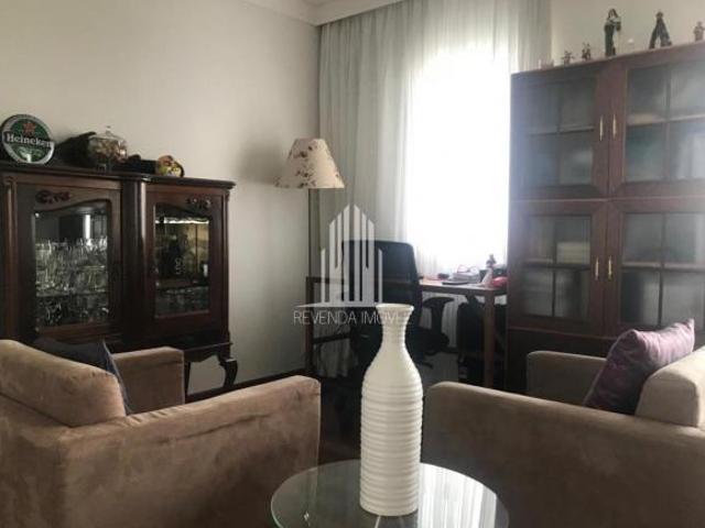 Apartamento à venda na Vila Suzana, São Paulo SP: 2 quartos, 1 suíte, 1 vaga. Conforto e praticidade