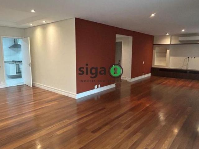 Apartamento á Venda na Vila Suzana 192m², 3 quartos, 3 vagas
