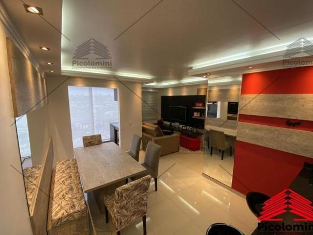 Apartamento à venda na Vila Prudente, 65 m2, 3 quartos 1suite com armários, cozinha planejada, sal
