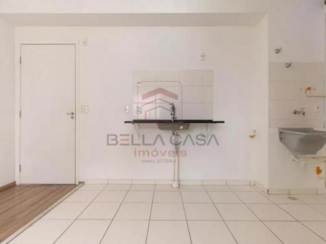 Apartamento a venda na vila prudente com 2 quartos