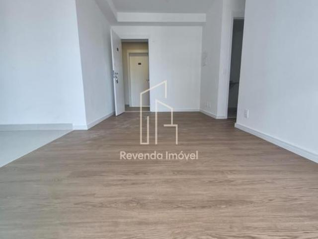 Apartamento à venda na Vila Prudente, São Paulo SP: 2 quartos, 1 suíte, 1 sala, 1 banheiro, varanda