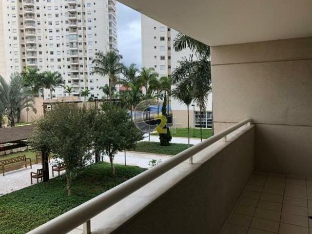 Apartamento à venda na Vila Romana com 3 quartos, 1 suíte e 2 vagas