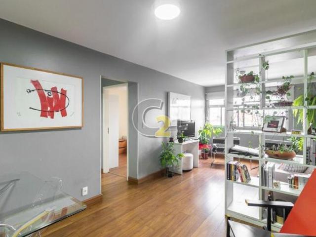 Apartamento à venda na Vila Romana com 3 quartos e 1 vaga de garagem