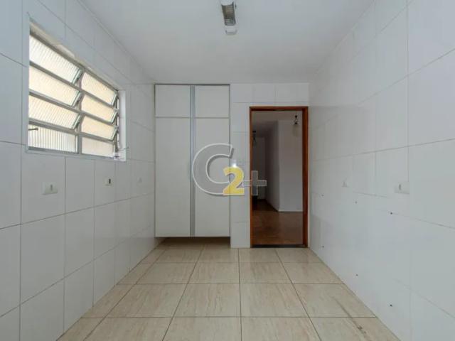 Apartamento à venda na Vila Romana com 3 quartos, sem vaga
