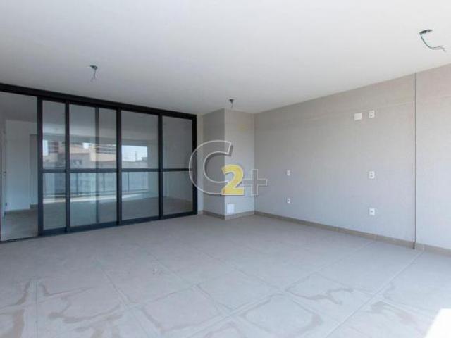 Apartamento a venda na Vila Romana com 3 suítes e 2 vagas!