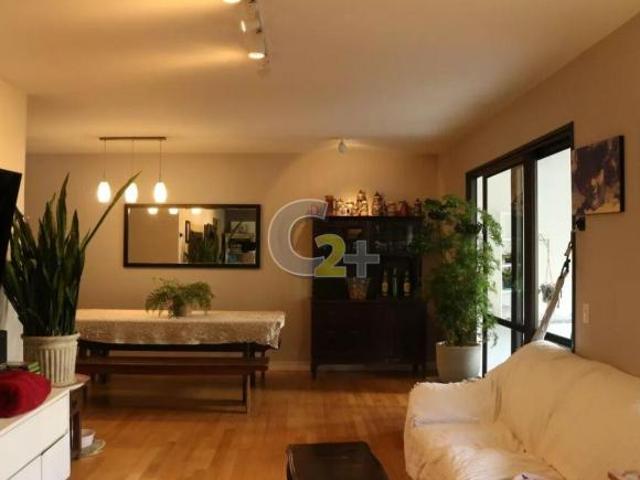 Apartamento à venda na Vila Romana com 3 suítes e 3 vagas