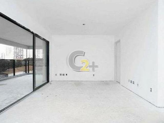 Apartamento á venda na Vila Romana, 3 suítes, 2 vagas de garagem