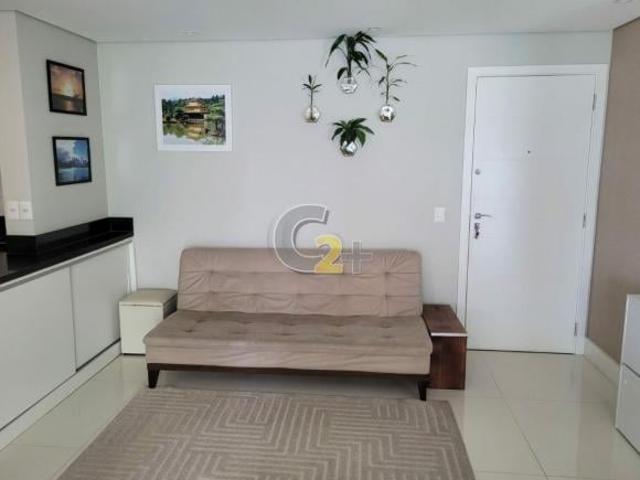 Apartamento á venda na Vila Romana, 3 quartos, 1 suíte, 2 vagas de garagem