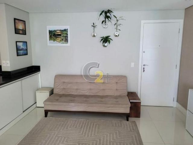 Apartamento á venda na Vila Romana, 3 quartos, 1 suíte, 2 vagas de garagem
