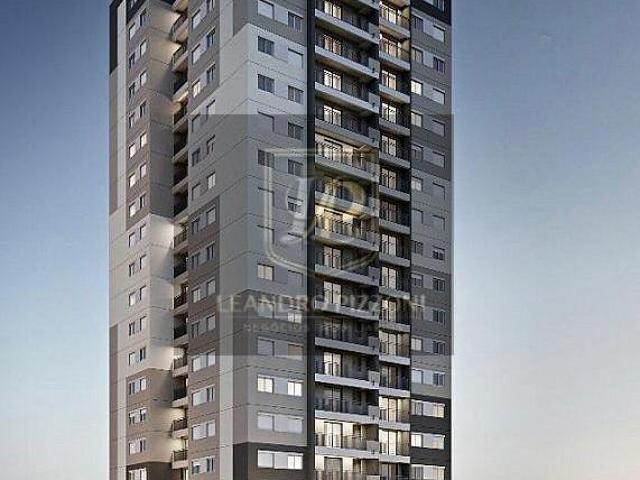 Apartamento à venda na Vila Rosália