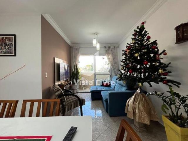 Apartamento à venda na Vila Rosália