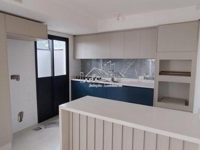 Apartamento à venda na Vila Ré