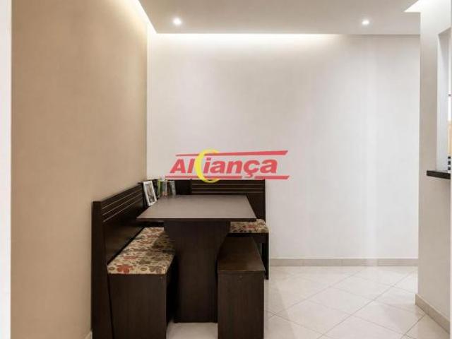 Apartamento a Venda na Vila Rio, ao lado do Shopping Maia, 44 m², 2 dormitórios, 1 vaga