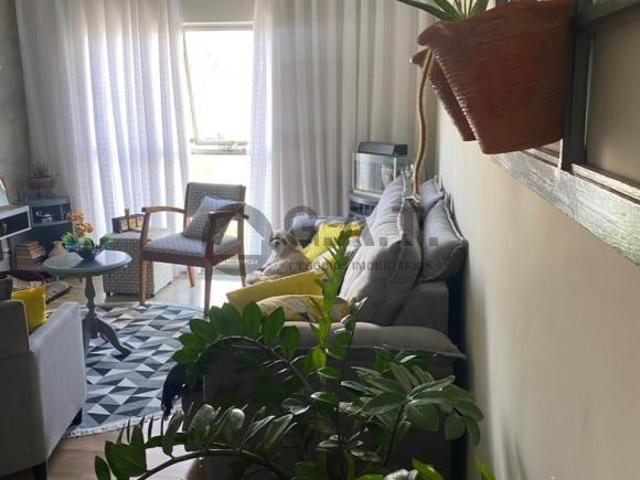 Apartamento à venda na Vila Trujillo em Sorocaba SP: 3 quartos, 1 suíte, 2 salas, 2 banheiros, 2 vag