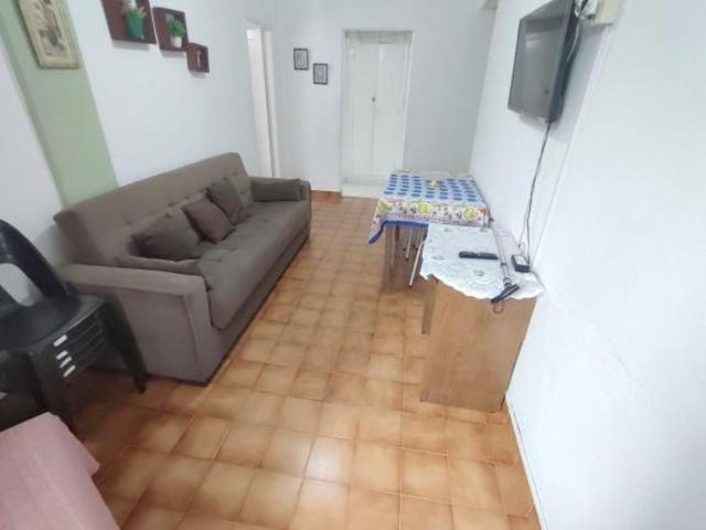 Apartamento à venda na Vila Tupi em Praia Grande SP