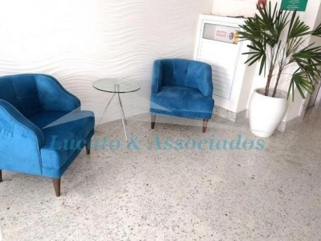 Apartamento à venda na Vila Tupi, Praia Grande SP: 2 quartos, 1 suíte, 1 vaga de garagem Confira!