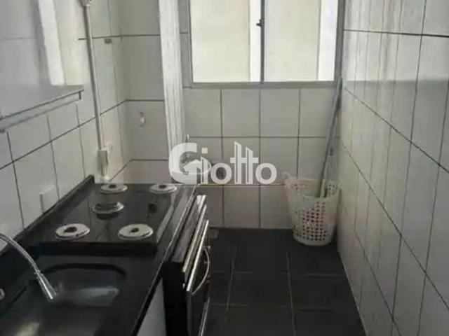 Apartamento à venda na Vila Urupês, Suzano/SP 3 dormitórios