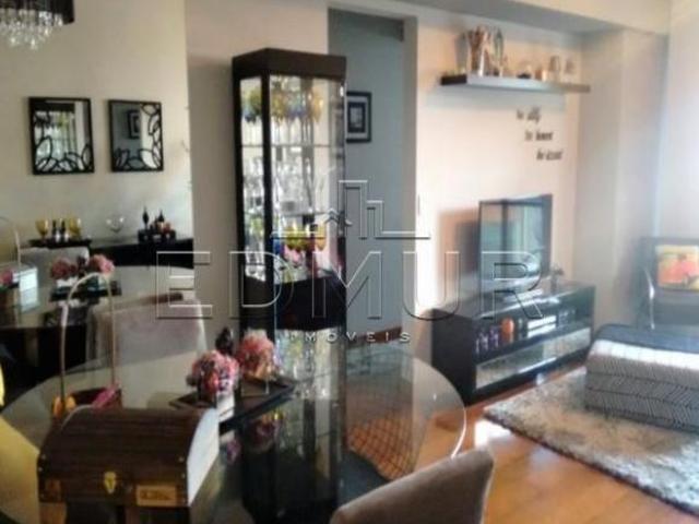 Apartamento à venda na Vila Valparaíso