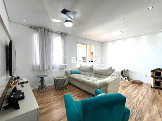 Apartamento à venda na Vila Valparaíso