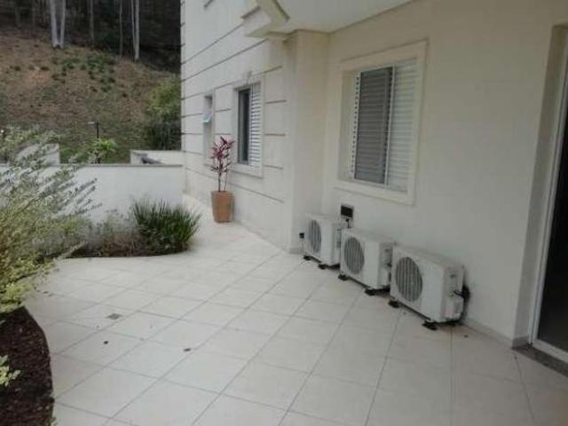 Apartamento à venda na Vila Yara