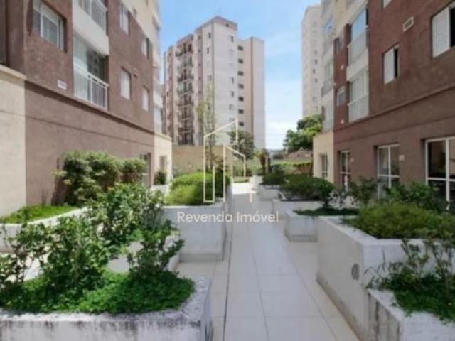 Apartamento à Venda na Vila Zat, São Paulo SP: 2 Quartos, 1 Suíte, 2 Vagas de Garagem!