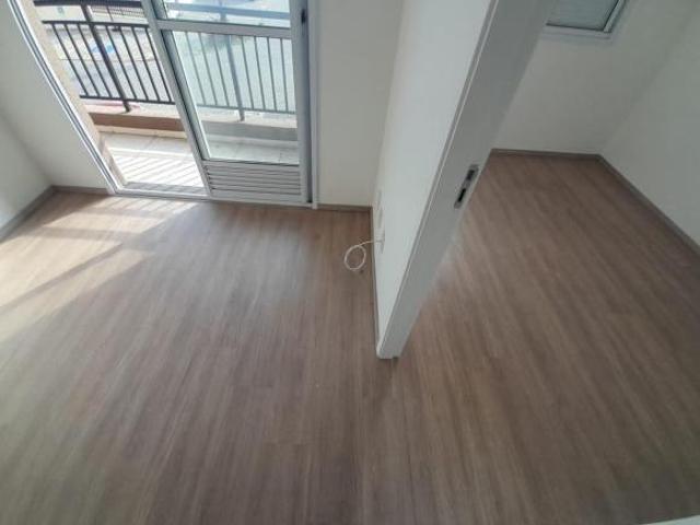 Apartamento à venda na Vila Zita em Ferraz de Vasconcelos SP: 2 quartos, 2 salas, 1 banheiro, 1 vaga