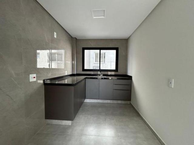 Apartamento à venda na Zona Oeste, 3 quartos, sendo 1 suíte