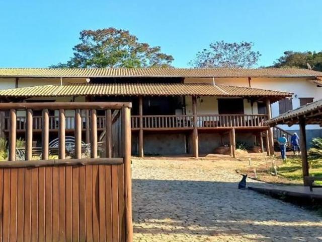 Apartamento à venda na Zona Rural