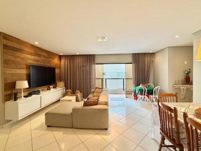 Apartamento à Venda nas Astúrias no Guarujá | QVista Inteligência Imobiliária.