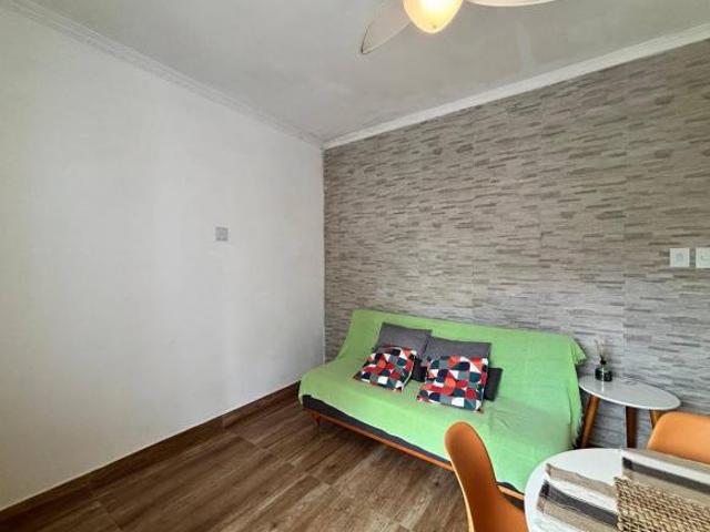 Apartamento à venda nas Astúrias no Guarujá, SP | QVista Inteligência Imobili.