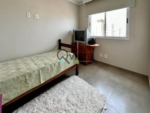 Apartamento à venda nas Astúrias no Guarujá, SP | QVista Inteligência Imobiliária Guarujá