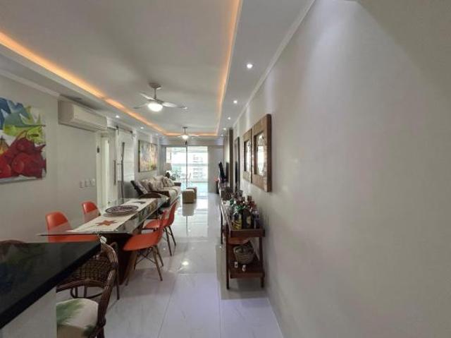 Apartamento à venda nas Astúrias no Guarujá, SP | Q Vista Inteligência Imobil.