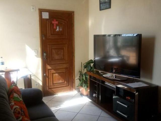 Apartamento à venda nas Chácaras Reunidas Santa Terezinha