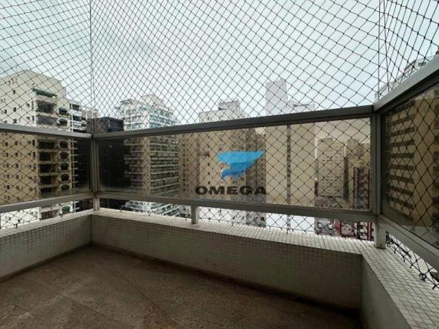 Apartamento à venda nas Pitangueiras no Guarujá | Omega Imóveis