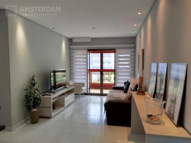 Apartamento à venda no M6 na Riviera, 3 dormitórios, 1 suíte, 1 vaga, com 84,03 m²