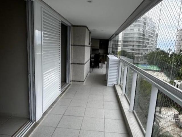 Apartamento à venda no M8 na Riviera, 3 suítes, 2 vagas, 132,00 m² a 200 metros do mar