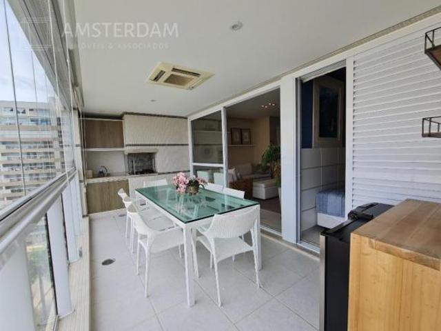 Apartamento à venda no M8 na Riviera, 3 suítes, 2 vagas, com 132,00 m²
