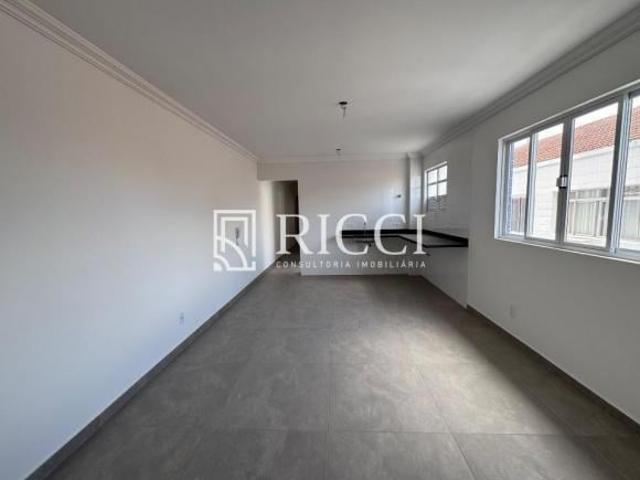 Apartamento á venda no Macuco