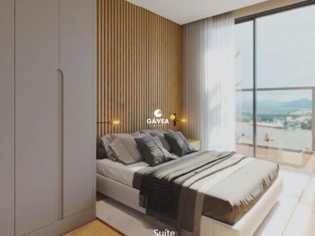 Apartamento à venda no Macuco em Santos
