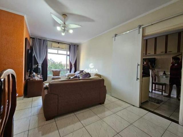 Apartamento à venda no Marapé em Santos
