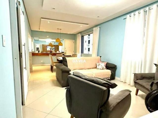 Apartamento à venda no Marapé em Santos