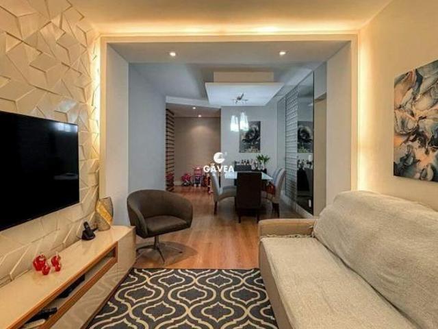 Apartamento à venda no Marapé em Santos