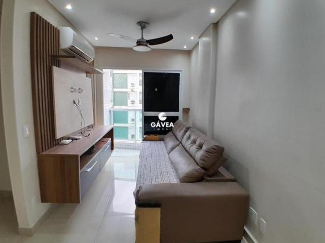 Apartamento à venda no Marapé em Santos