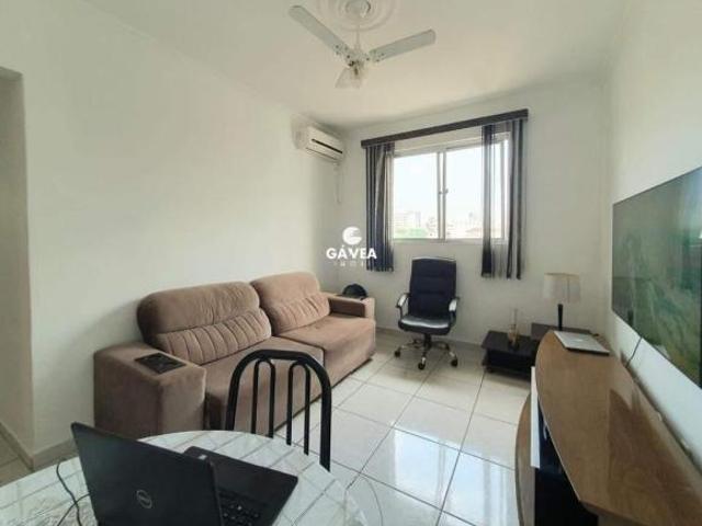Apartamento à venda no Marapé em Santos