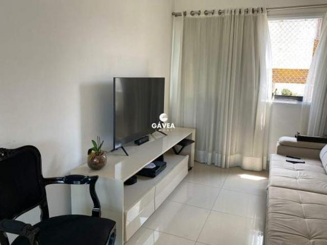 Apartamento à venda no Marapé em Santos