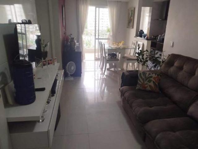 Apartamento à venda no Marapé em Santos