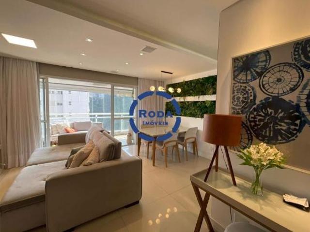 Apartamento à Venda no Marapé Santos